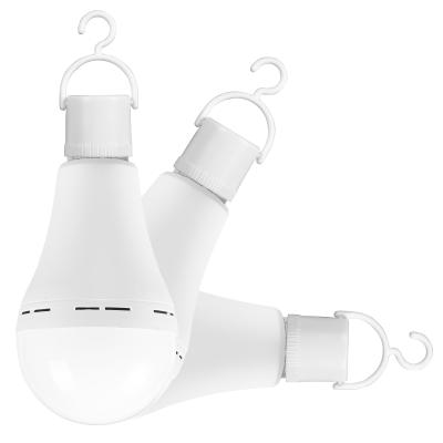 China 12v Dc 3w 2m Wire Clip Switch Led Light Bulb Cold White Lamp for sale