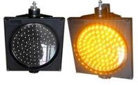 China Yellow High Brightness 12V 7AH Solar Powered Traffic Lights Plastic for sale