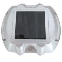 China RoHS Approve White Horseshoe Shaped Solar Road Stud Light , Solar Dock Post Lights for sale