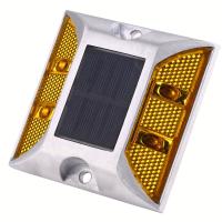 China RoHS High Brightness 800 Meters Solar Powered Road Studs For Warning for sale