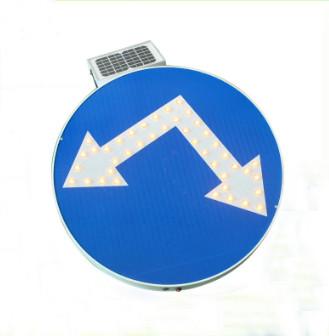 China Waterproof IP55 LED 1000 Meters Roundabout Direction Signs For Warning for sale