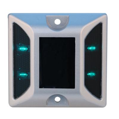 China Wireless IP68 Waterproof 800 Meters Solar Road Reflectors , Boat Solar Lights for sale