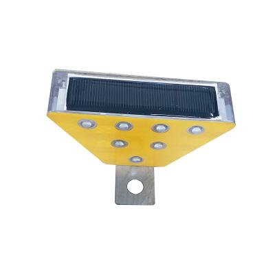 China Trapezoid Durable 1.2V 600MAH Solar Road Reflectors , Guard Rail Reflectors for sale