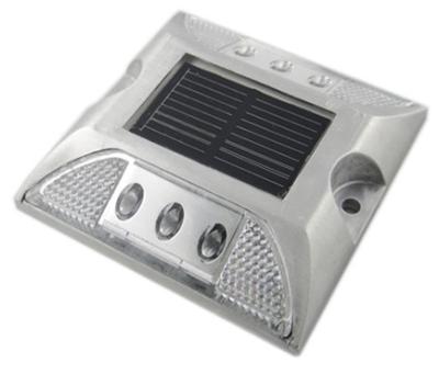China GE UV Rechargeable Solar Road Stud Light 600MAH 5mm Yellow LED IP68 for sale