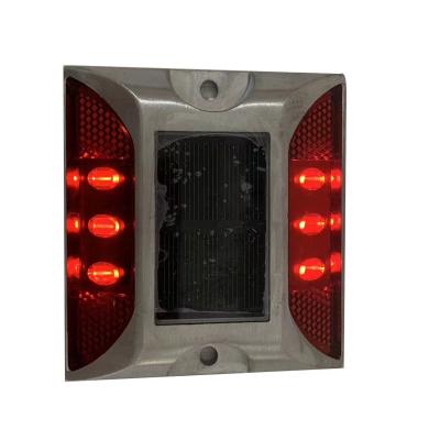 China Pavement IP68 Aluminum Solar Road Markers 8000mcd For Highway usage for sale