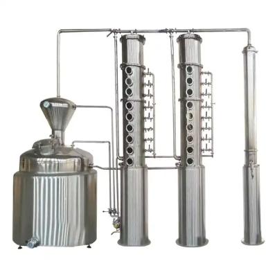 China Customizable 220V Copper Alcohol Distiller Column for Large-Scale Distillation for sale