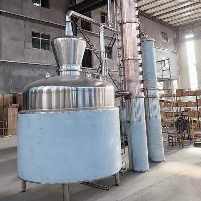 China Customized Restaurant Distillery Equipment 500L 600L 1000L 2000L Copper Distillation for sale