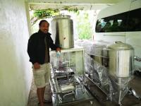 China GSTA 50l Small Beer Making Machine with Adjustable Voltage and Electronic Heating for sale