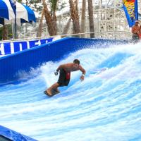 China Enjoying Flowrider Water Ride , Surfing Attractive Wave Skid Board / Aqua Park Amusement for sale