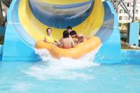 China Customized Adults Fiberglass Water Park Tornado Slide 14.6m Height for Water Park for sale