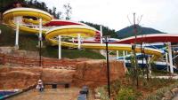 China Long Spiral Water Ride Aqua Park Equipment Inner Width 0.8m for sale