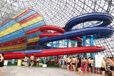 China Outside Vison Huge Water Slides Custom Length And Platform Height HT-44 for sale
