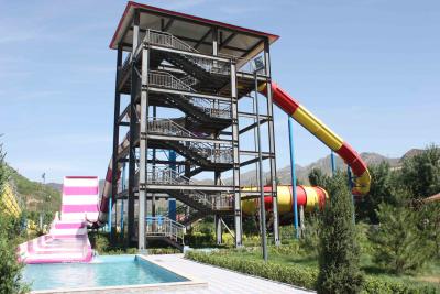 China Giant Aqua Park Equipment Exciting Swwiming Pool Waterslides For Water Park for sale