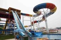 China Aquatic Playground Equipment , Large Water Slides Capacity for Family Fun in Big Water Park for sale