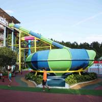 China Adult Long Big Water Slides For Amusement Park / Space Bowl Water Slides 180riders/H Capacity for sale