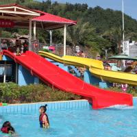 China Water Park Equipment Kids' Water Slides Customized For Children for sale