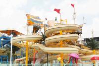 China Fiberglass Aqua Playground Equipment Customized Big Water House For Family Fun for sale