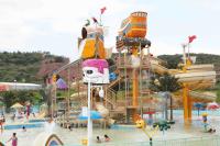 China Fiberglass Aqua Playground Equipment Customized Big Water House For Family Fun for sale