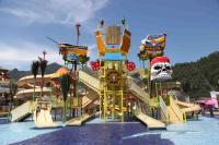 China Safe Pirate Ship Medium Water Play Equipment Funny Slide Resort for sale