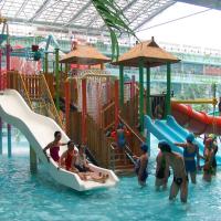 China OEM Fiberglass Kids' Water Playground System, Swimming pool Play Equipment for sale