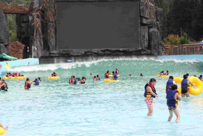 China Huge Air Compressor Power Wave Pool with 3m Wave Height for Large Water Park for sale