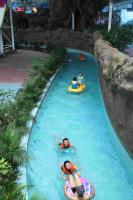 China Outdoor Holiday Resorts Lazy River Water Park / Fiberglass Waterpark Equipment Customized for sale