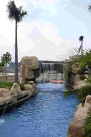 China Fiberglass (FRP) Lazy River with 1.0m Water Depth and Hot-dip Galvanized Steel Support Structure for Water Parks for sale
