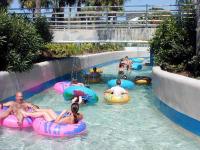 China Fiberglass (FRP) Lazy River with 1.0m Water Depth and Hot-dip Galvanized Steel Support Structure for Water Parks for sale