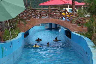 China FRP Outdoor Water Park Lazy River Amusement Park Equipment For Children / Adults in Amusement Park for sale