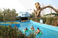 China Giant Lazy Swimming Pool Commercial Water Park Equipment For Family for sale