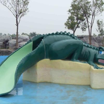 China Water Park Equipment Crocodile Slide , Small Water Pool Slides For Kids for sale