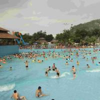 China Customized Pneumatic Wave Generation For Wave Pool With 5000 SQM for sale
