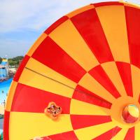China Super Tornado Water Fiberglass Slides For Pools Vison Waterparks Equipment Design for sale