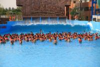 China Artifical Big Surfing Tsunami Ocean Water Wave Pool with Waves Park Vacuum 3 meters high for sale