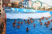 China Waterfun Big Surfing Tsunami Ocean Water Wave Pool with Waves Park Vacuum 3 meters high for sale
