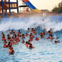 China Waterfun Big Surfing Tsunami Ocean Water Wave Pool With Waves Park Vacuum 3 Meters High for sale