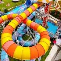 China Industrial Fiberglass Water Slides Theme Park Equipment , Customized Flatform and Length for sale