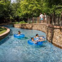 China Fiberglass Lazy River Water Playground Equipment for Amusement Park with Industrial-Grade Pump for sale