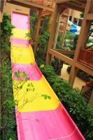 China Durable Fiberglass Boomerang Water Slide with Enclosed Tubes for High Speed Thrills and 18.75m Height for sale