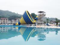 China Custom Tornado Water Slides with Fiberglass Material, 14.6m Platform Height, and 720 Riders per Hour Capacity for sale