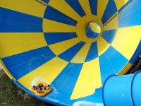 China Custom Tornado Water Slides with Fiberglass Construction, 720 Riders Per Hour, and 14.6m Platform Height for Water Attractions for sale