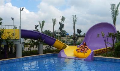 China Kids U-Turn Water Slide with Compact Footprint and Double Raft for Family Fun | Hot-Dip Galvanized Steel Structure for sale