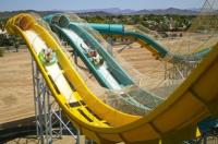 China Flying Dragon Fiberglass Water Slide with 13m Platform Height, 360 Persons/Hour Capacity, and Hot-Dip Galvanized Steel Structure for sale