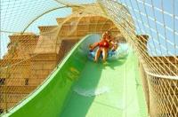 China Flying Dragon Fiberglass Water Slide with 13m Platform Height, 360 Persons/Hour Capacity, and Hot-Dip Galvanized Steel Structure for sale