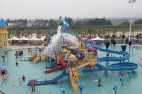 China Super Water Play Structure with Hand-laid Fiberglass Flume and Hot-dip Galvanized Steel Structure for Turnkey Support for sale