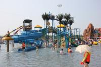China Medium Water Play Structure with Hand-laid Fiberglass Flume and Hot-dip Galvanized Steel Structure | Turnkey Support Water Park Equipment for sale