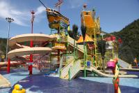 China Medium Water Play Structure with Hand-laid Fiberglass Flume and Hot-dip Galvanized Steel Structure for Turnkey Support for sale