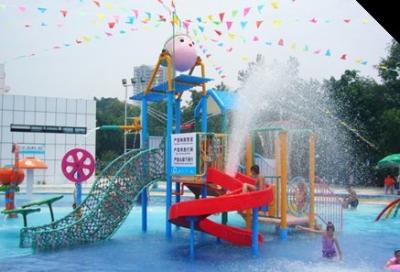 China Small Interactive Water House with Hand-laid Fiberglass Flume and Hot-dip Galvanized Steel Structure for Water Park Equipment for sale