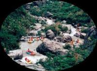 China Mountain Rapids Ride with Hot-dip Galvanized Steel Structure and Fiberglass Flume for Themed Mountain River Drifting for sale