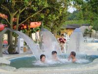 China Corrosion-resistant SPA Hydrotherapy Equipment with Hot-dip Galvanized Steel Structure and Intelligent Control System for sale